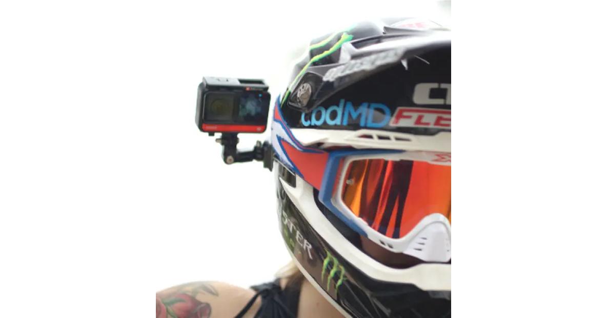 Insta360 Helmet Mount Bundle | Dronshop.ro
